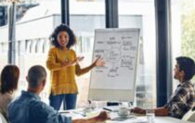 Bijverdienen als zelfstandige na je pensioen - Acerta